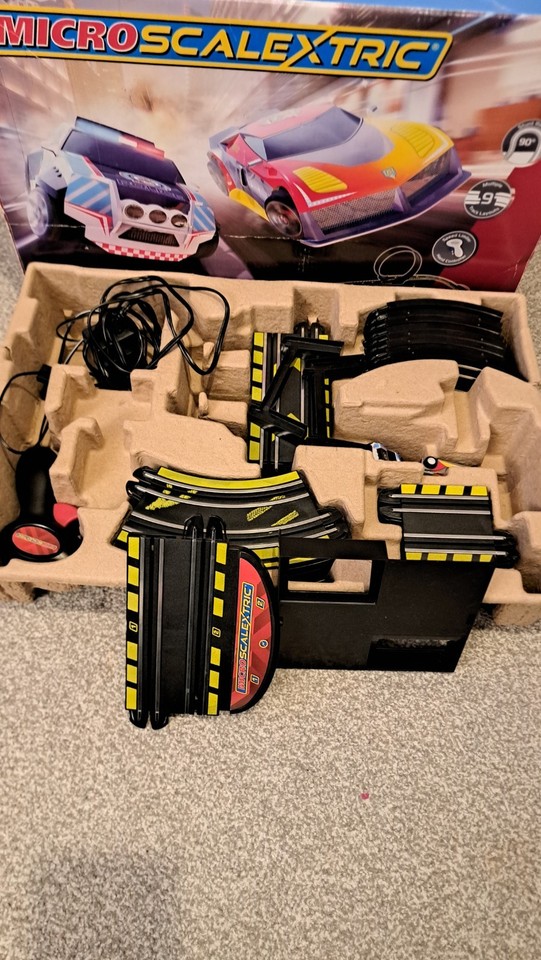 Untested Scalextric G1149M Micro Law Enforcer Mains Powered Slot Car ...