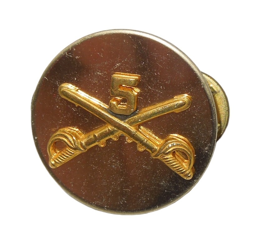 ORIGINAL US Army Modern Issue 5th Cavalry Numbered Collar Disc Pin CA7 ...