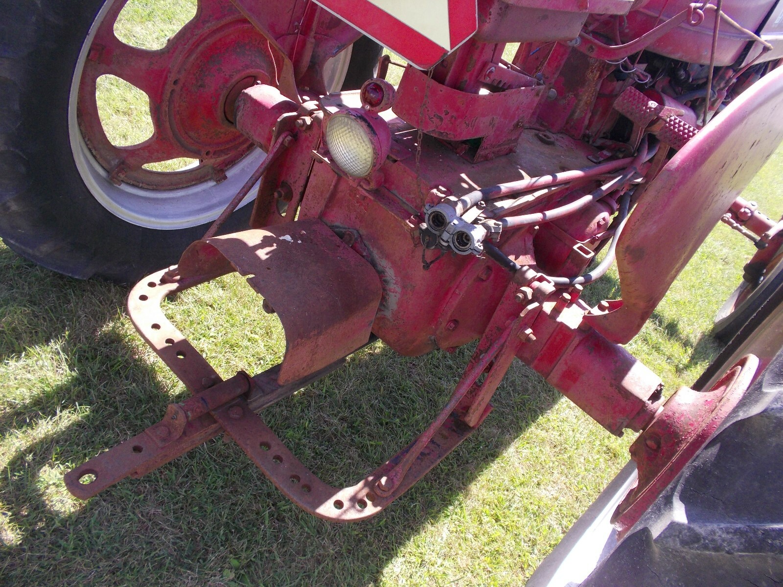 Farmall M IH Wide frontend tractor Live Hydraulics Power Steering PTO ...