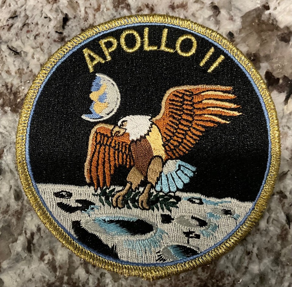 Lot of 100 Apollo 11 Patches All Brand New Crazy Close Out ...