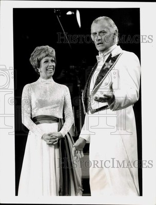 1970 Press Photo Carol Burnett, Art Carney on "The Carol Burnett Show ...