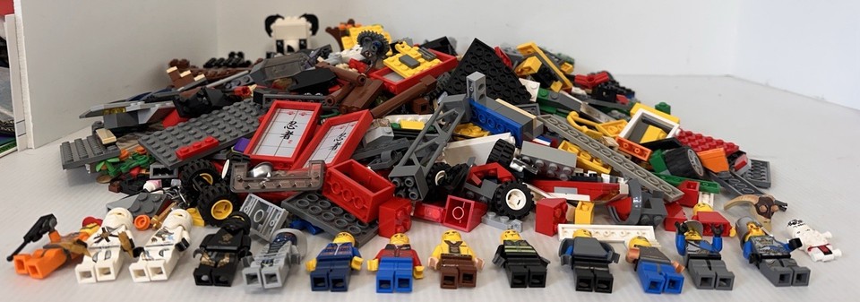 Lot Of Legos Minifigs Lego City Creator Ninjago Star Wars Brickheadz ...