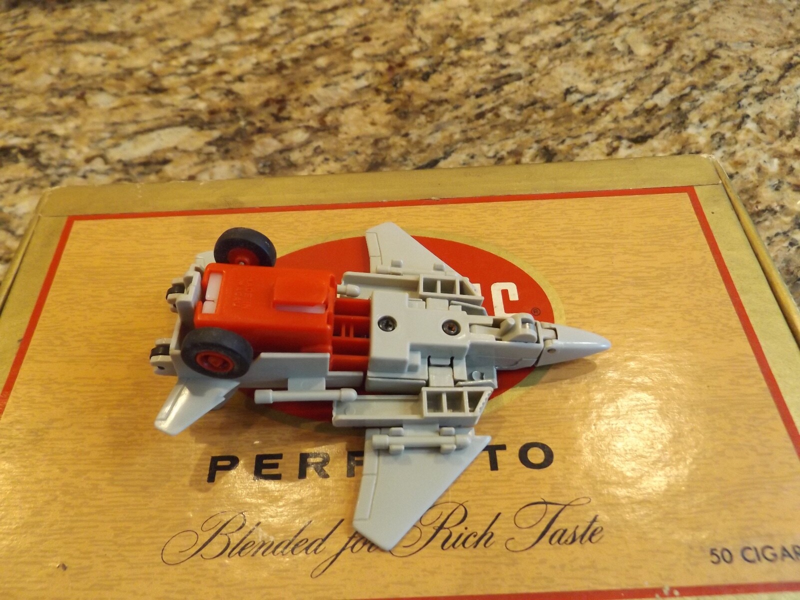 Vintage Jet US Navy Transformer Robot - Maisto for parts or restoration ...