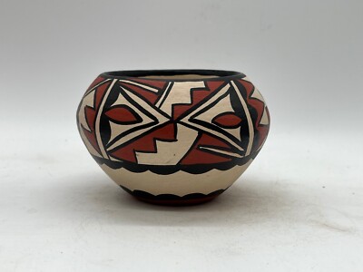 Native American Jemez Pottery Vase Lucy Toya | eBay