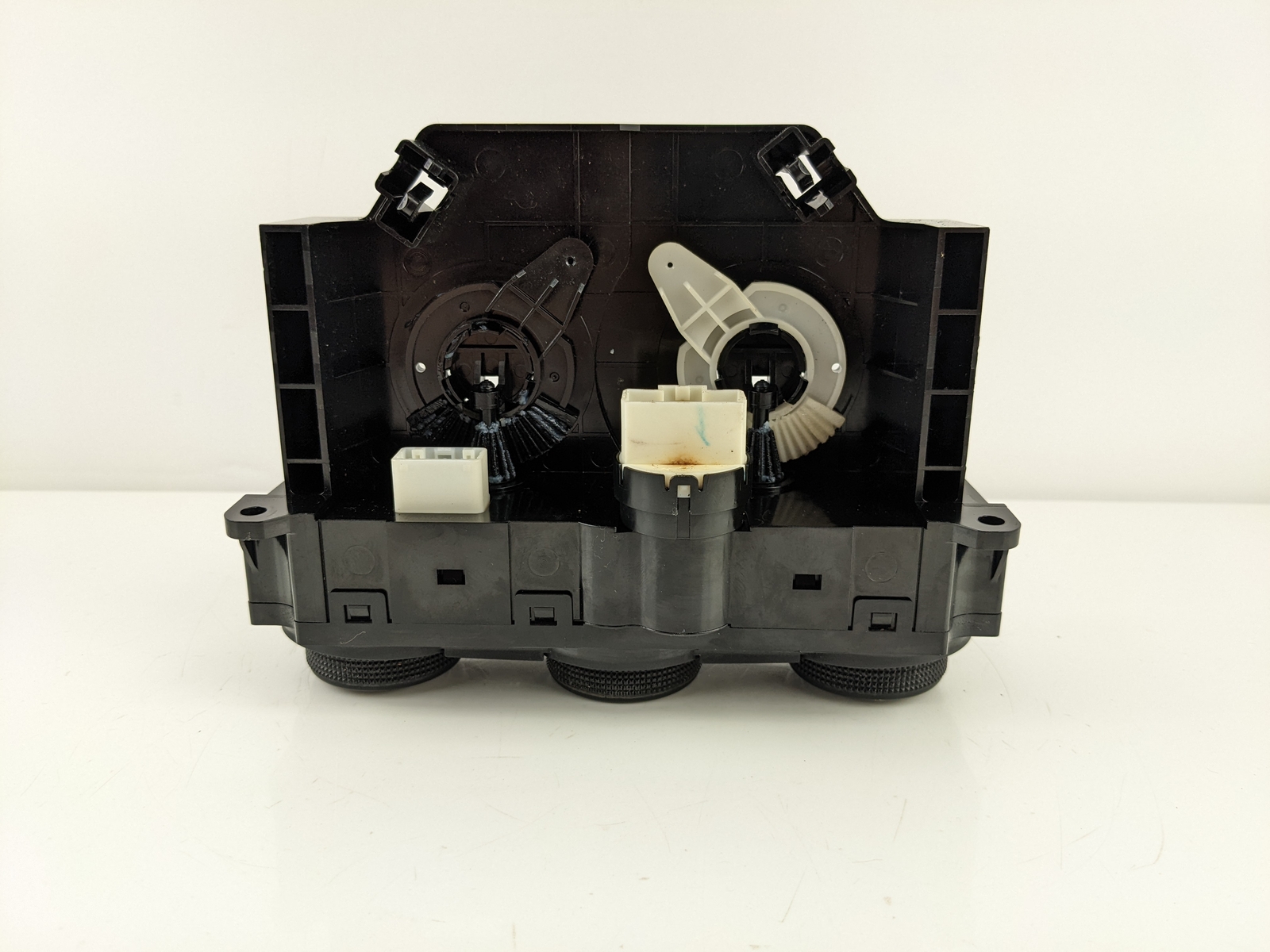 Fan not blowing, A/C light not coming on | Subaru Crosstrek and XV Forums