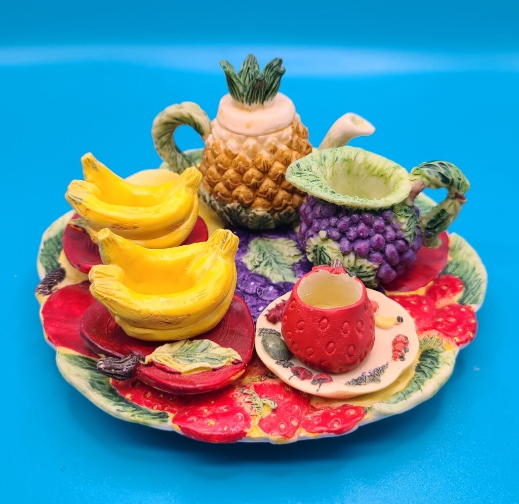 1996 Popular Imports Resin Miniature 10 Piece Fruit Tea Set Pineapple ...
