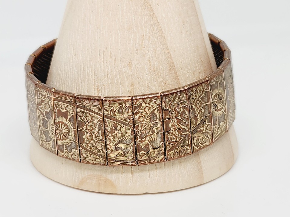 Vintage Repousse Bracelet Panels Engraved Flower Floral Gold Tone Link ...