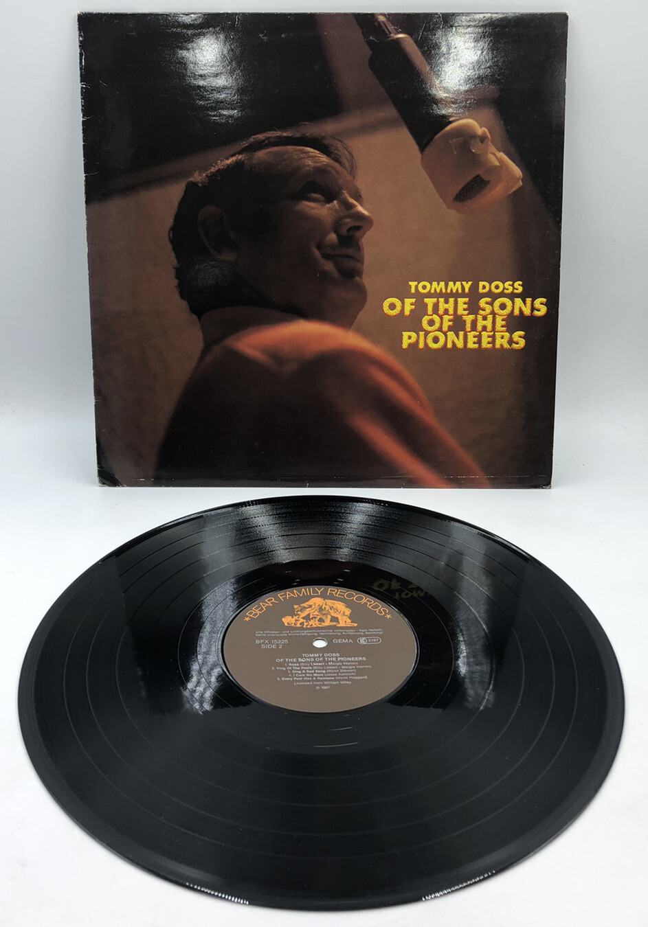 TOMMY DOSS ~ Of The Sons Of The Pioneers Bear Family Records- LP | eBay
