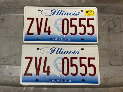 ILLINOIS PAIR OF LICENSE PLATES PLATE ZV4 0555 JANUARY 2018 555 | eBay