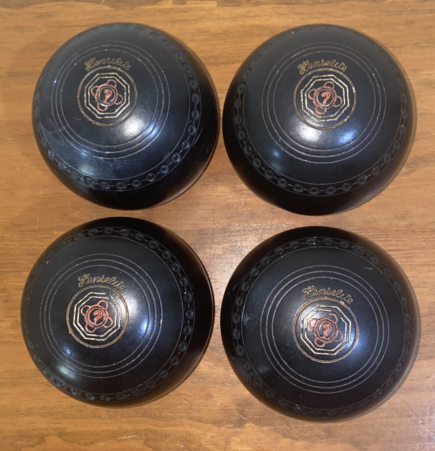 Henselite Lawn Bowls X 4 Size 5 Heavy Classic II Deluxe Gripped | eBay ...