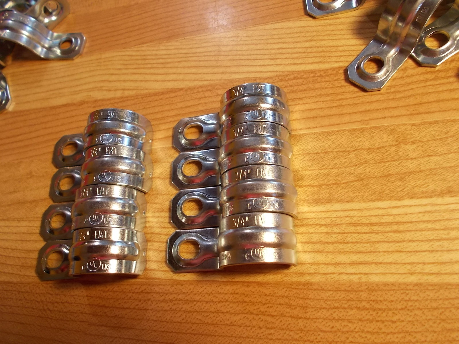 NEW EMT Bracket 3/4" Conduit Strap, Lot of 48 *FREE SHIPPING* | eBay