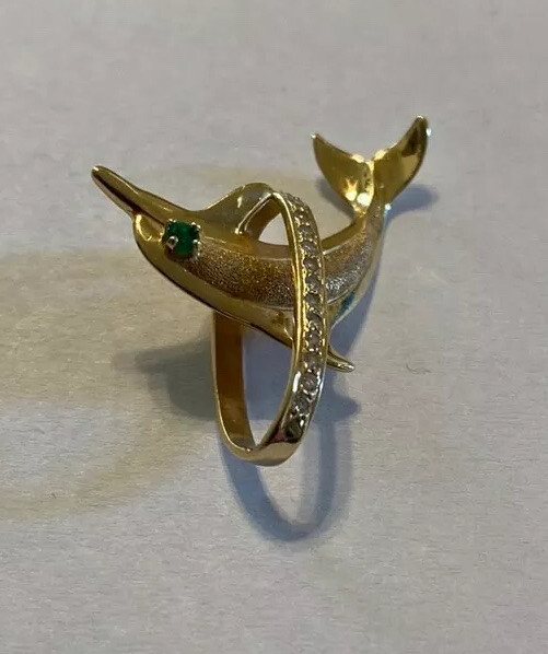 14k Yellow Gold DAVID WELTY Emerald Eye and Diamond Dolphin Pendant ...