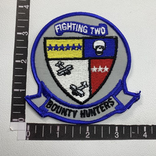 Fighting Two BOUNTY HUNTERS Patch 73X8 | eBay