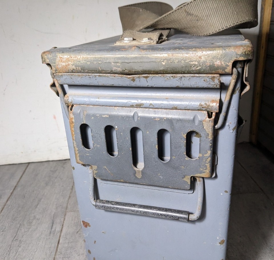 Vintage US Army Military Metal Ammunition Ammo Box Chest Can Case with ...