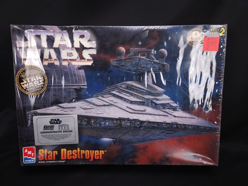 Star Wars Imperial Star Destroyer Commemorative Edition AMT Model 1: ...