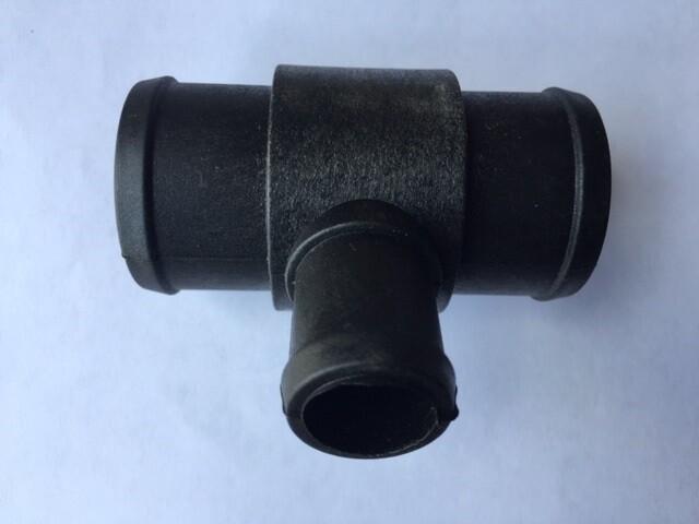 2010-2013 Ford Transit Connect Upper And Lower Radiator Hose Tee ...
