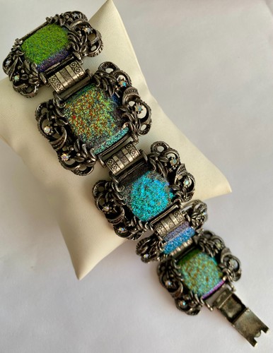 Vintage Iridescent Panel Bracelet Ornate Glass Cabochon Heliotrope ...