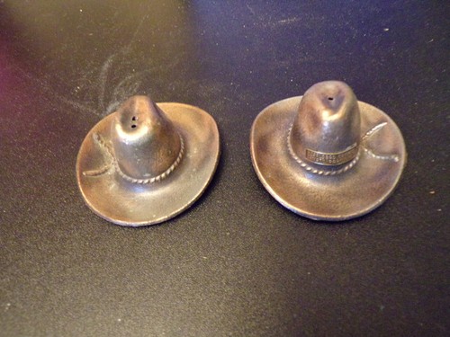 Vintage Cooper Toned Cowboy Hats Salt and Pepper Shaker Set | eBay
