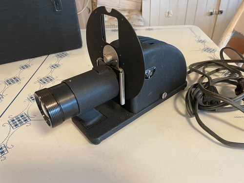 1940s Vintage Argus Slide Projector 4" Projection Anastigmat Lens With ...