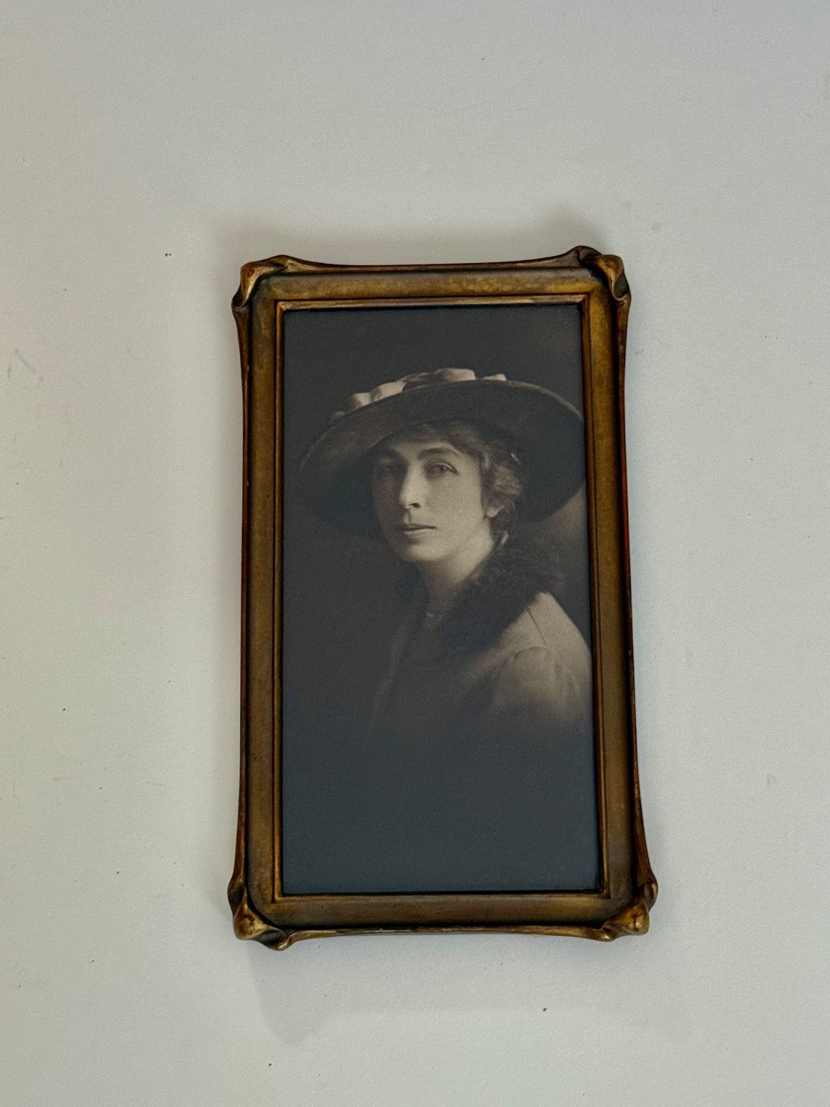 Antique Art Nouveau Wood Pie Crust Picture Frame with Original Glass ...