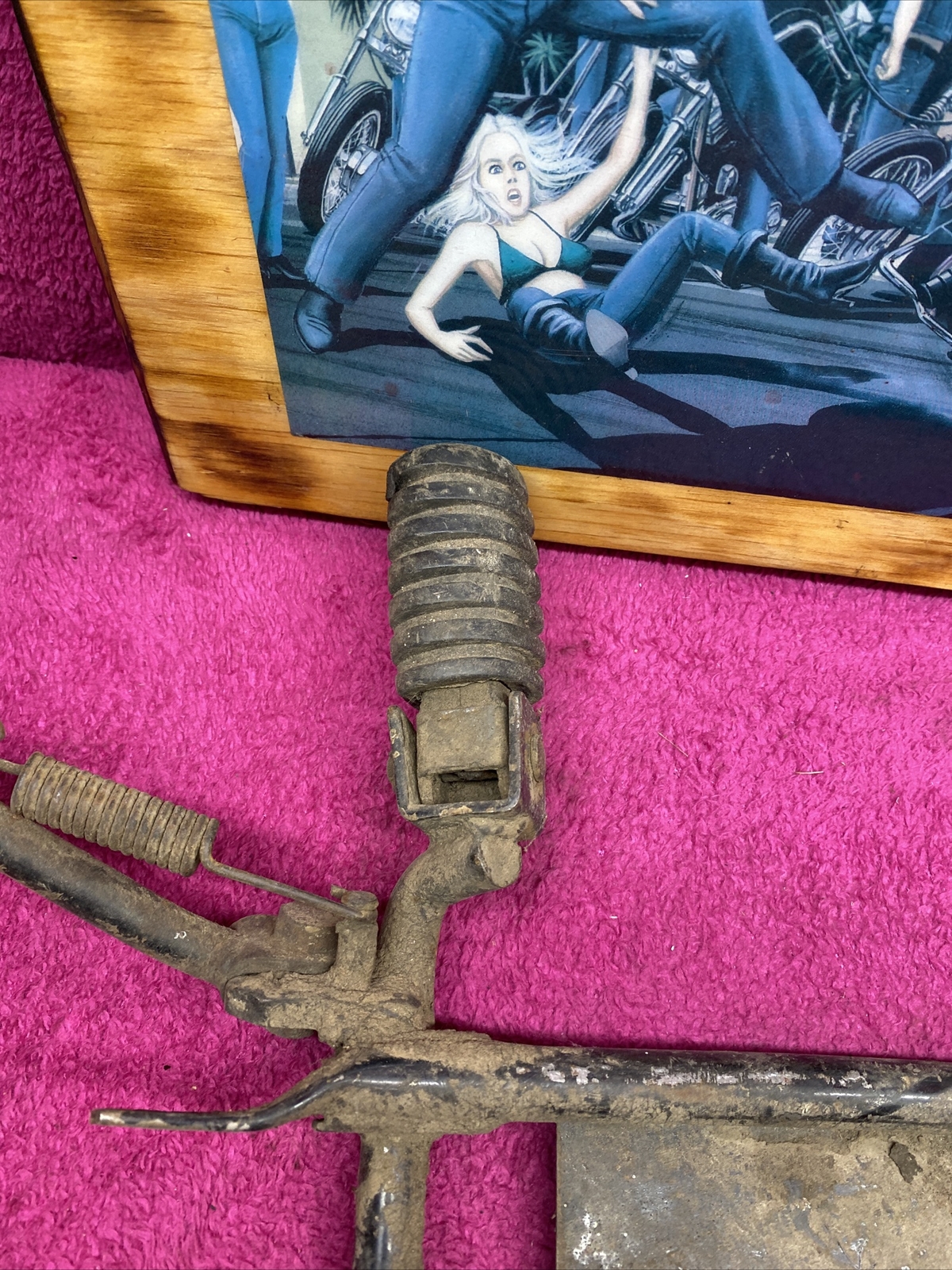 Yamaha frame cradle lower engine mount foot peg bracket kick stand Jt1 ...