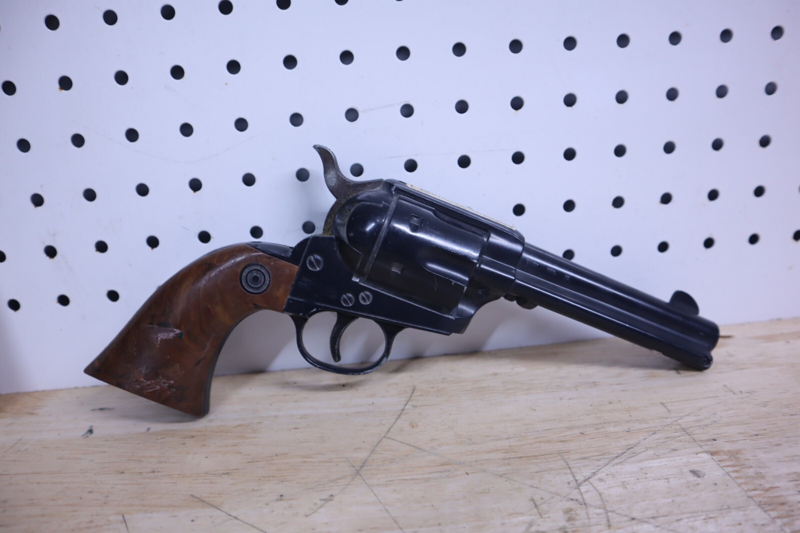 Vintage Daisy Model .177 BB SA Peacemaker Revolver Pistol Spittin ...