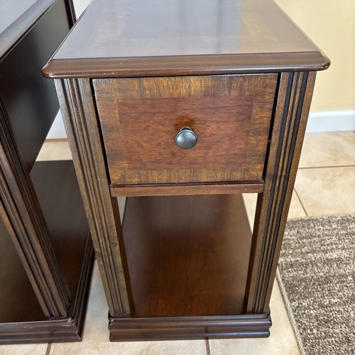 Pair Signature Design by Ashley Contemporary Breegin Chairside End ...