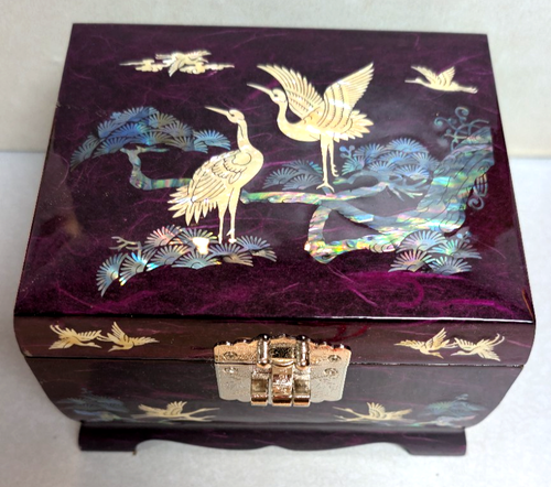 Korean Najeon Chilgi Lacquer Jewelry/Music Box Mother Of Pearl Crane ...