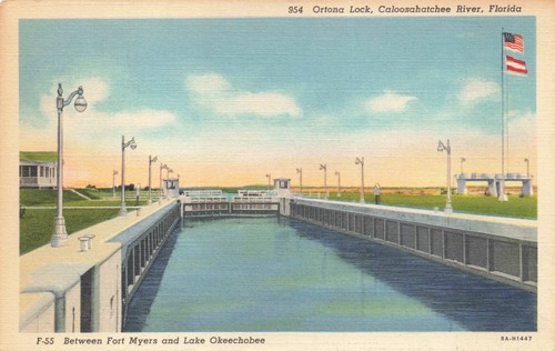 Postcard FL Fort Myers Ortona Lock Caloosahatchee River Boats Lee ...