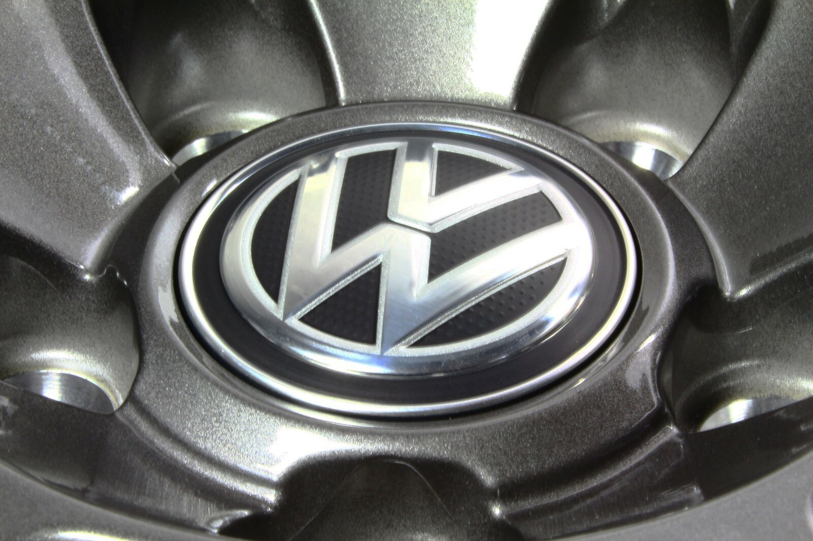🔥 100% Genuine VW Alloy Wheel Centre Cap 5G0601171 XQI | eBay
