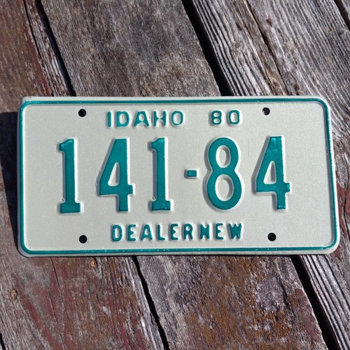 1980 Idaho DEALER NEW License Plate - "141-84" IDAHO 80 (green on cream ...
