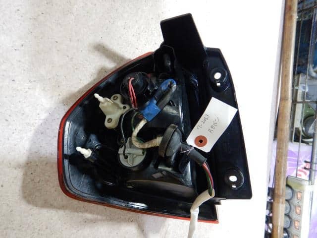 NISSAN Ad 2003 UB-VFY11 Right Tail Light 26550WD225 [Used] [PA64228396 ...