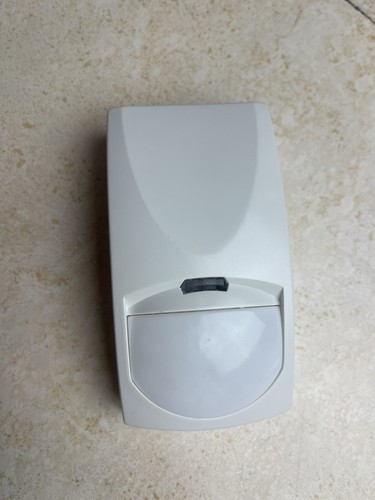 DMP 1121 WIRELESS PIR MOTION DETECTOR | eBay