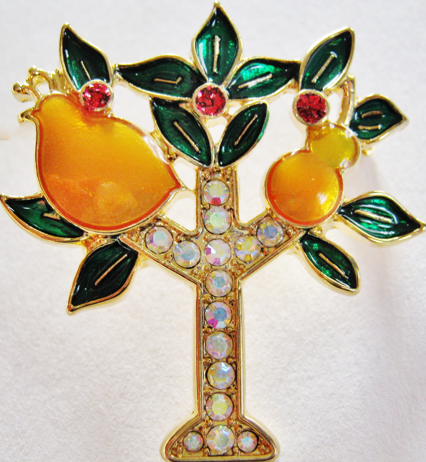 2 VINTAGE PARTRIDGE IN A PEAR TREE PINS, 1 TOPIARY, C… - Gem