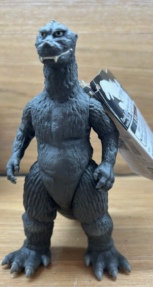 Movie Monster Series Godzilla (1955) 6" Figure Godzilla Raids Again ...