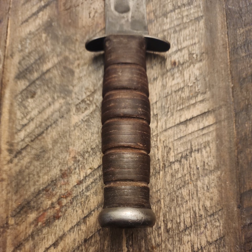 WWII KA-BAR USN Mark 2 Commando Fighting Knife & US Navy Scabbard 4th ...