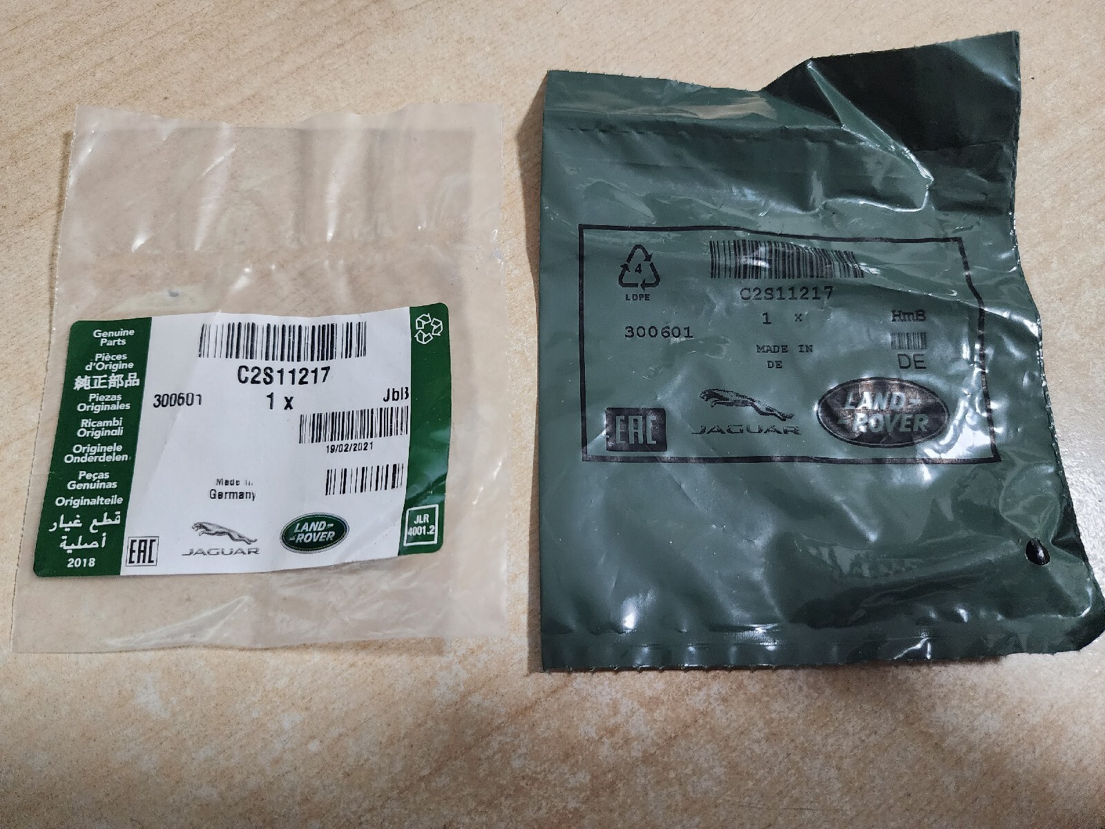 x2 Land Rover Range Rover L322 air filter cover screw C2S11217 Jaguar ...