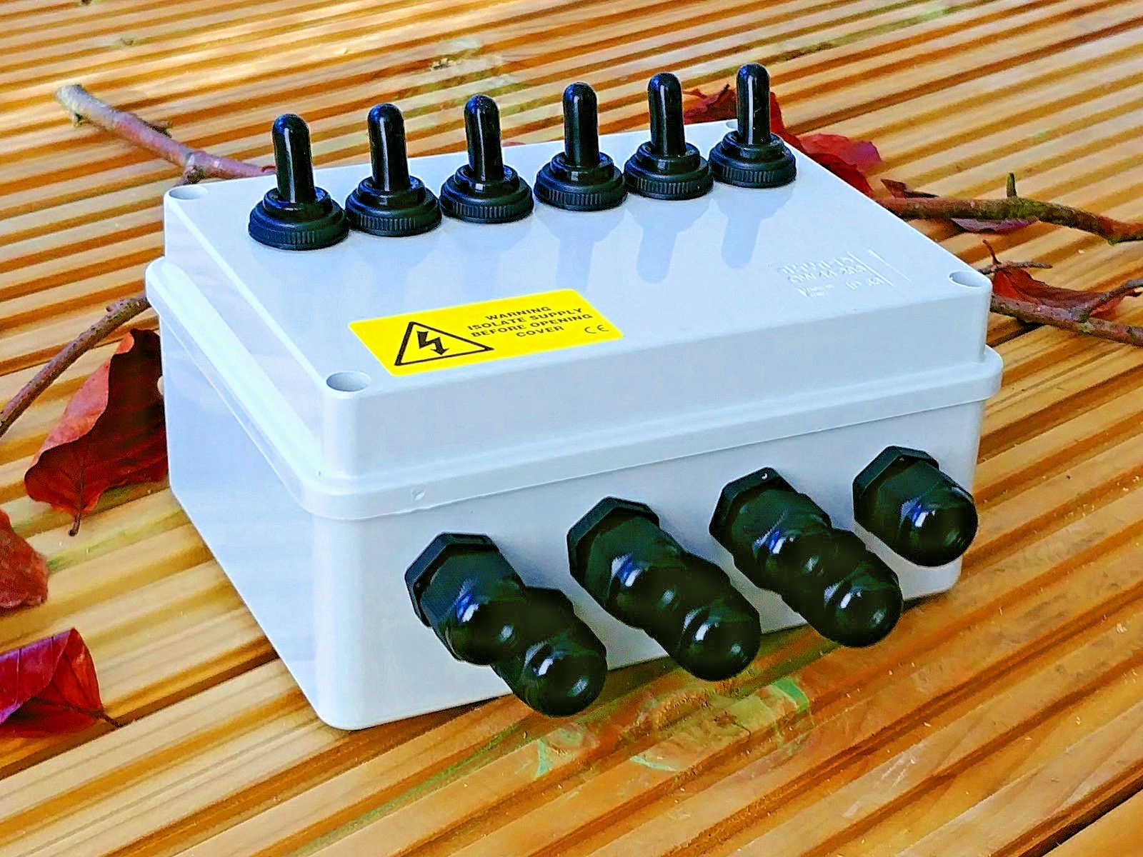 Outdoor Switch Box for Lighting, Ponds and Pumps - 2, 3, 4, 5 and 6 Way ...