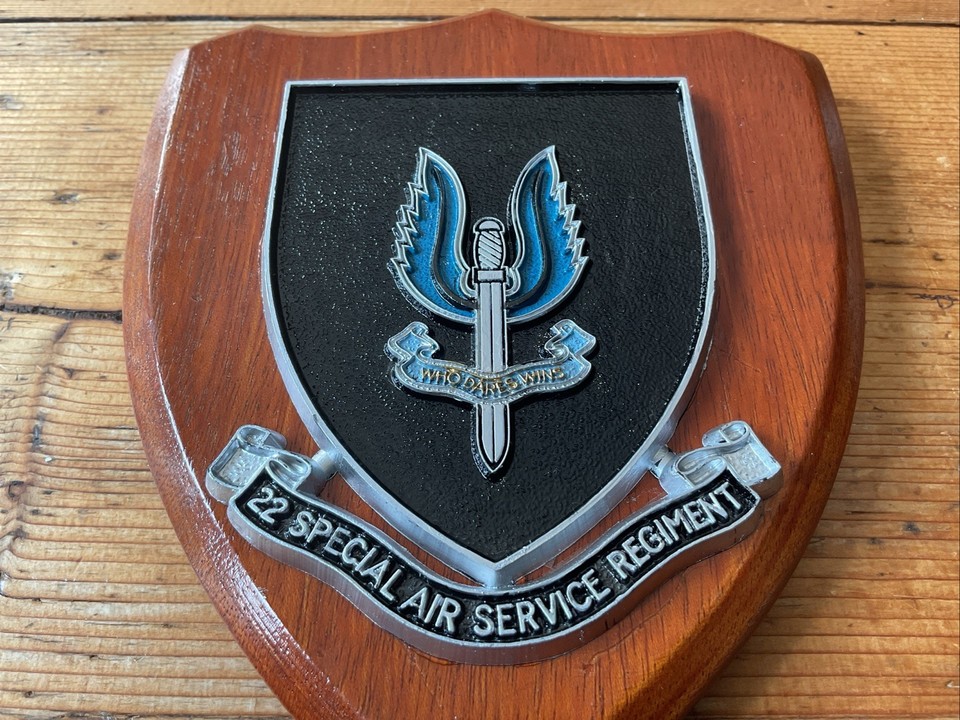 HAND PAINTED BRITISH ARMY SPECIAL AIR SERVICE (SAS) PLAQUE/SHIELD | eBay UK