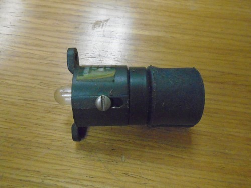 Military Vehicle Dash Light w/o Lense, P/N: 8729063, NSN: 5905-00-974 ...