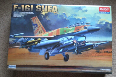 Academy 12105 F-16I "Sufa" IDF model kit plus Eduard photo etch, 1/32 ...