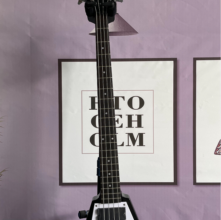 Custom Shop 1981 4-strings Flying V Bass Guitar Black Bone Nut Mahogany ...