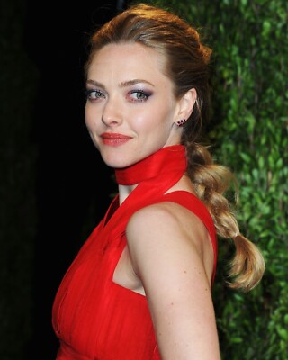 AMANDA SEYFRIED 8x10 PHOTO *133 | eBay
