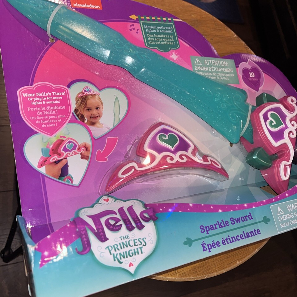 Nickelodeon Nella The Princess Knight Sparkle Sword & Tiara Roleplay ...