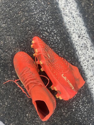 Football Cleats / Soccer Cleats Used But Still In Good Condition, Size ...