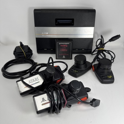 Atari 7800 Pro System Console w/ x2 Controllers Paddle RF cable ...