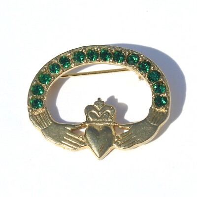 Vintage Claddagh Brooch Green Rhinestones Gold Tone Irish Heart Hands ...
