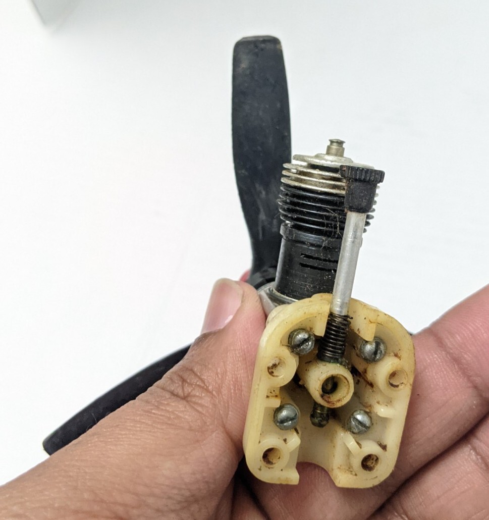 Vintage Thimble Drome Radio Control Line Model Airplane Engine Lot Of 2 ...