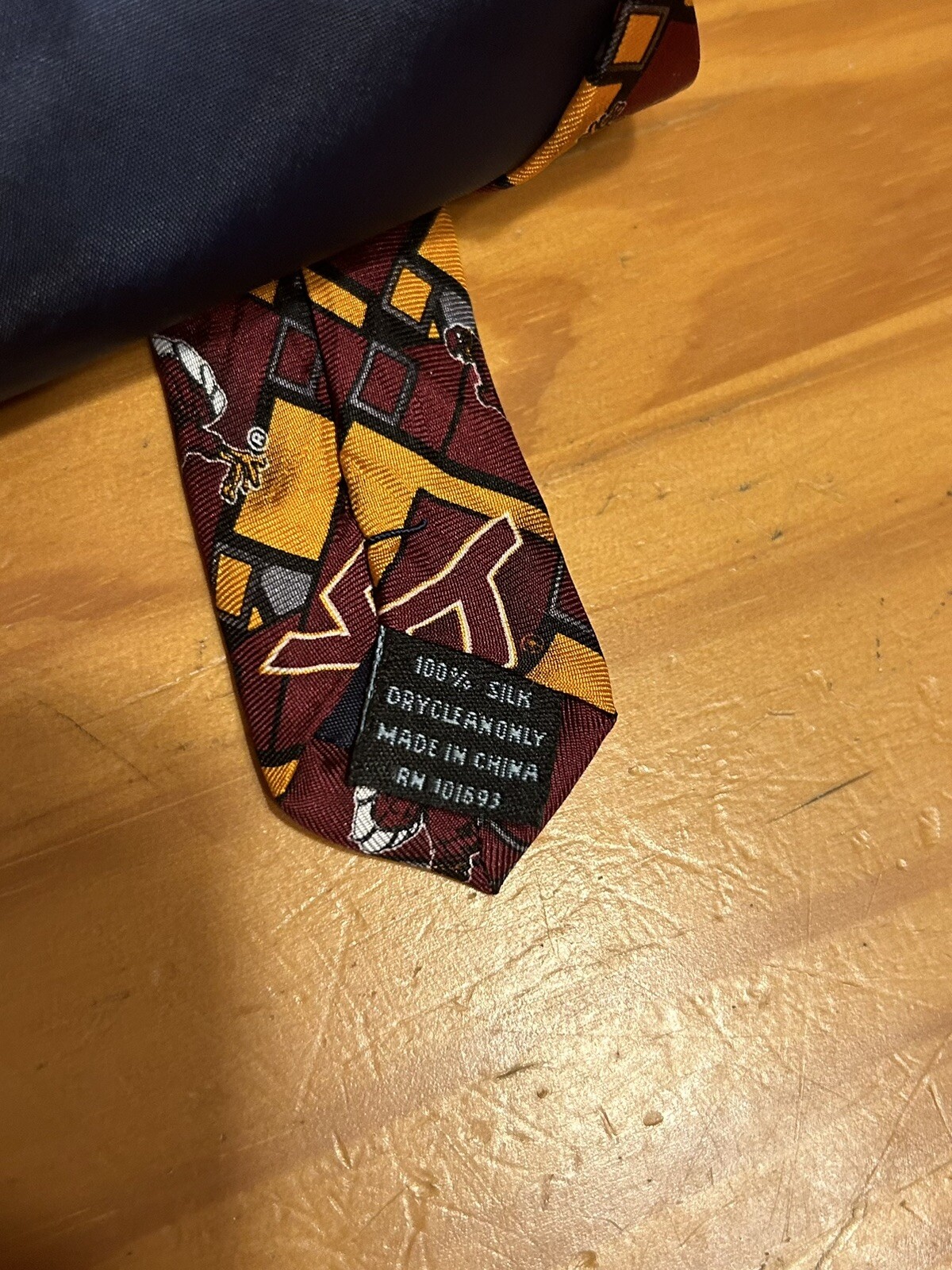 NCAA VA Tech Hokies Men’s Neck Tie Collegiate Larson 100% Silk | eBay