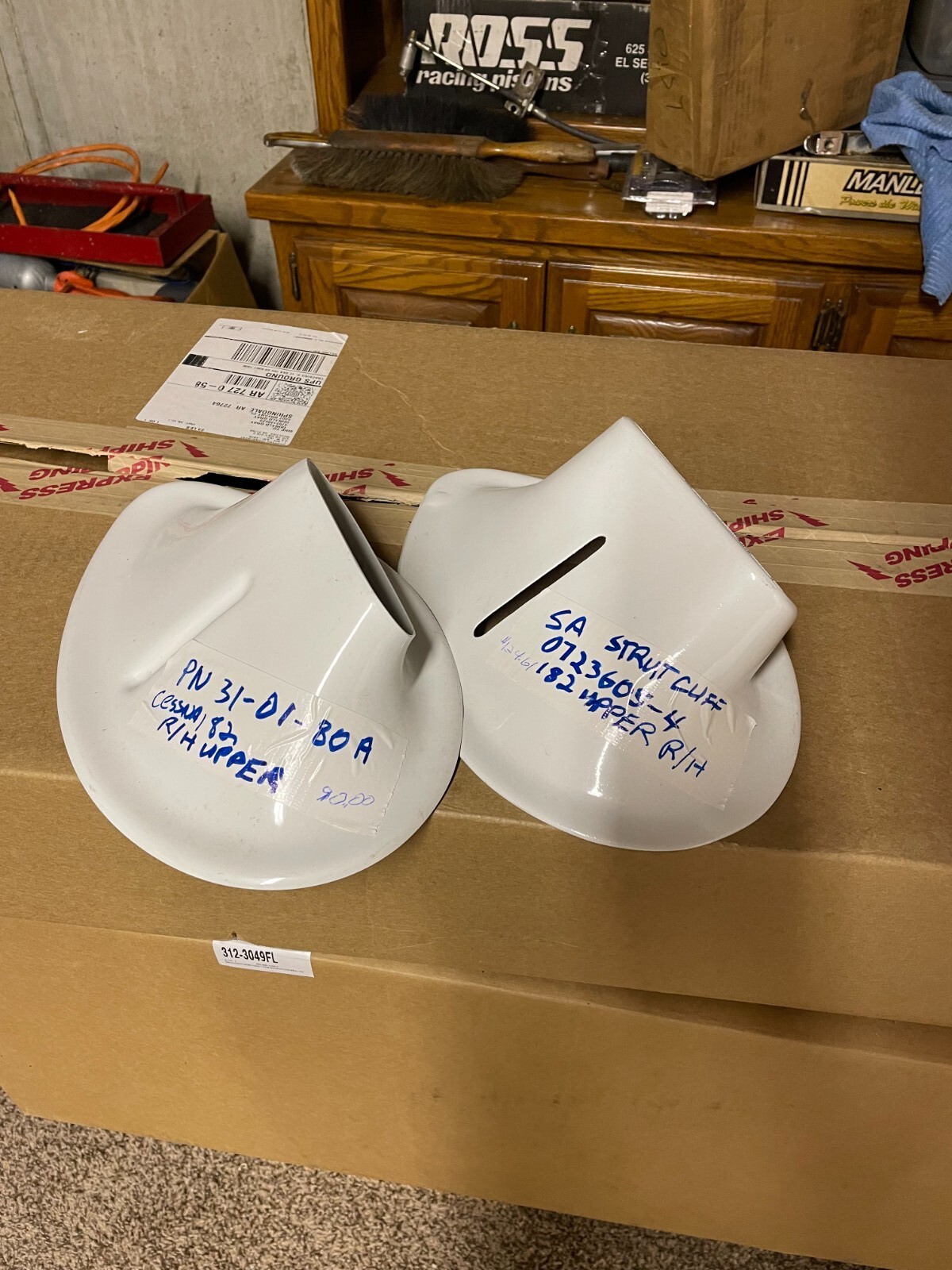 Cessna 182 R/H Wing Upper Strut Cuffs 2ea. Both Painted | eBay